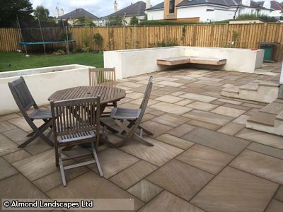 Beachside paving with white rendered planters and floating meranti ...